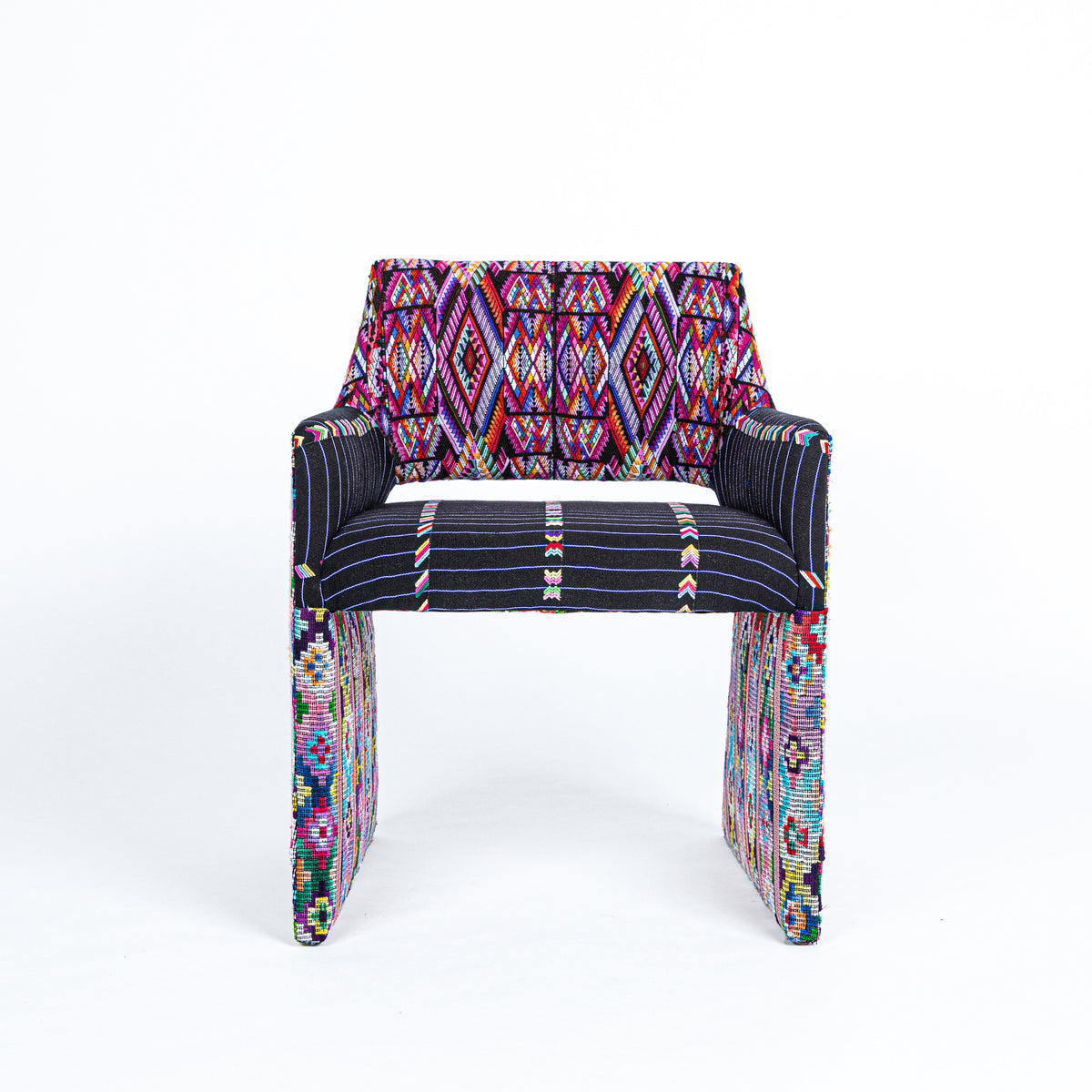 Maria accent chair– FolkProject