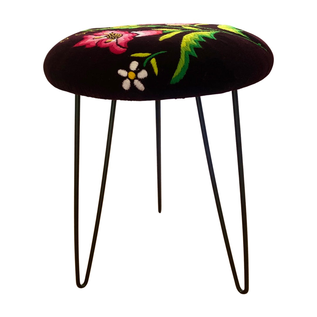 Ariana stool 1– FolkProject